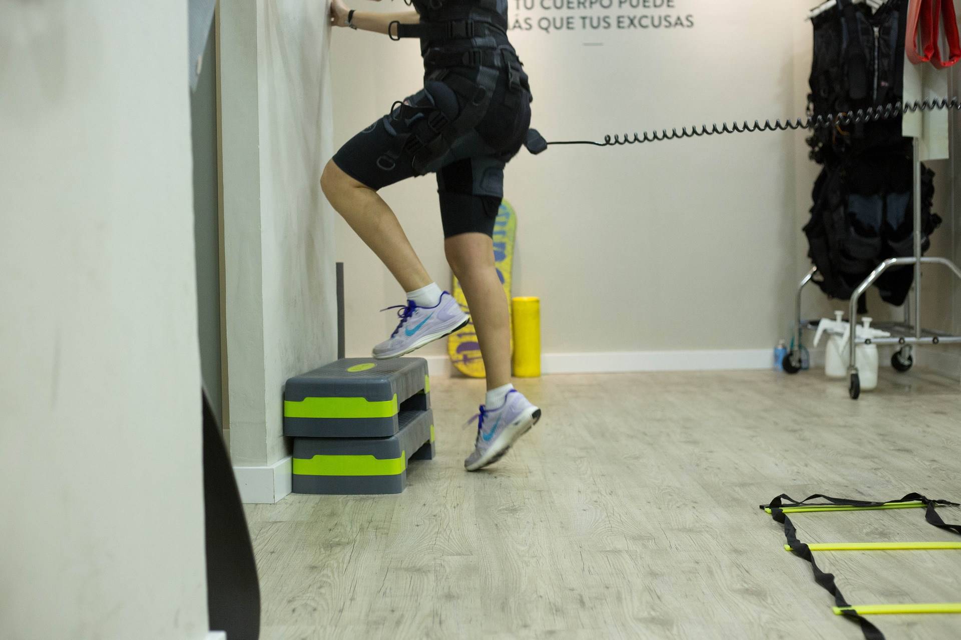 Fly con manubri - Alex Laganà - Personal Trainer
